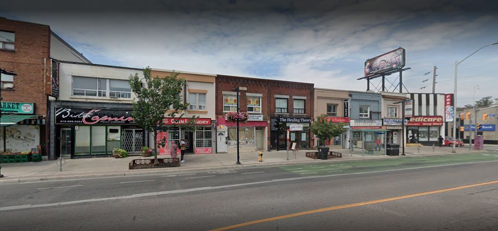 CLEAN SWEEP COIN LAUNDRY - Updated October 2025 - Request a Quote - 13 Photos - 2752 Danforth ...