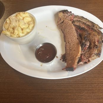 THE BADGER’S DEN - Updated April 2025 - 70 Photos & 42 Reviews - 1245 ...