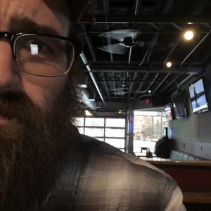 ZEPPOZ - Updated December 2025 - 36 Photos & 72 Reviews - 780 SE Bishop ...