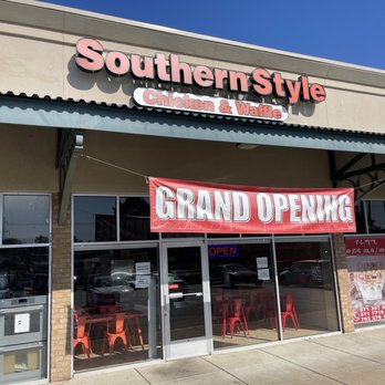 SOUTHERN STYLE CHICKEN & WAFFLE - Updated February 2025 - 86 Photos ...