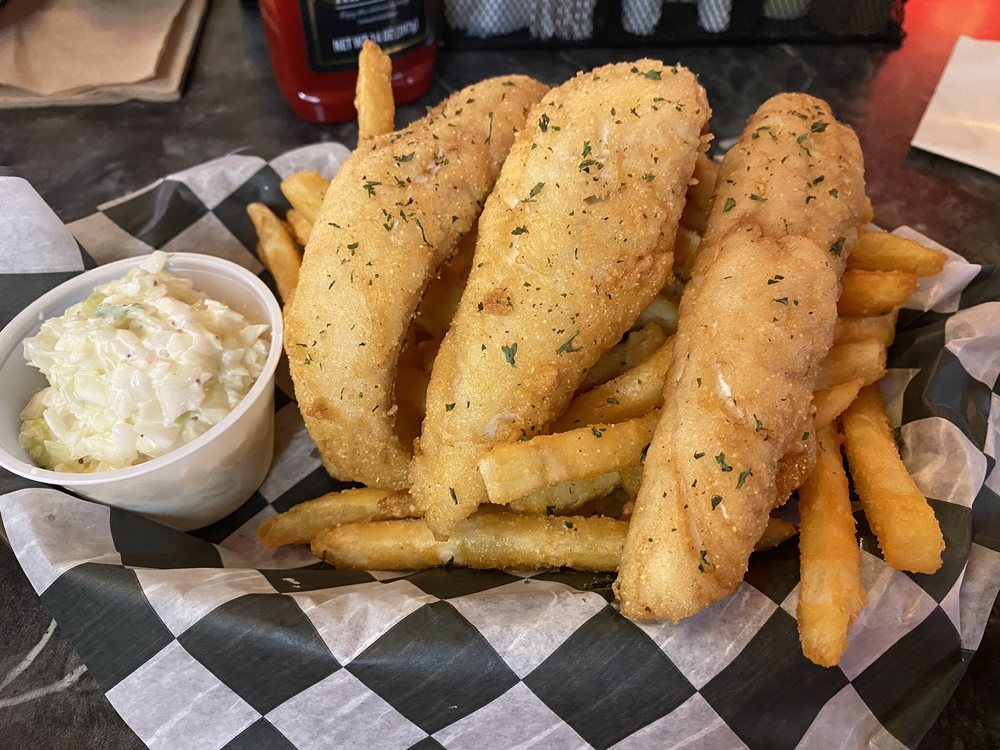 DILLINGER’S PUB - Updated May 2026 - 21 Photos & 49 Reviews - 121 S ...