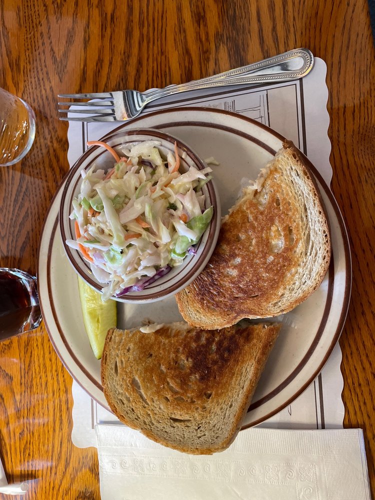 THE GOLDENROD - TEMP. CLOSED - 134 Photos & 173 Reviews - 2 Railroad ...