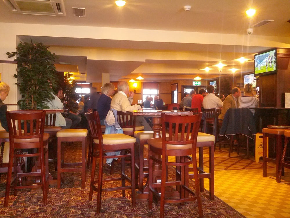 TEMPLEOGUE INN - Updated February 2025 - Templeogue Road, Templeogue ...