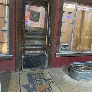 CIRCLEVILLE STORE - 23 Photos & 34 Reviews - 600 S State Hwy 95, Taylor ...