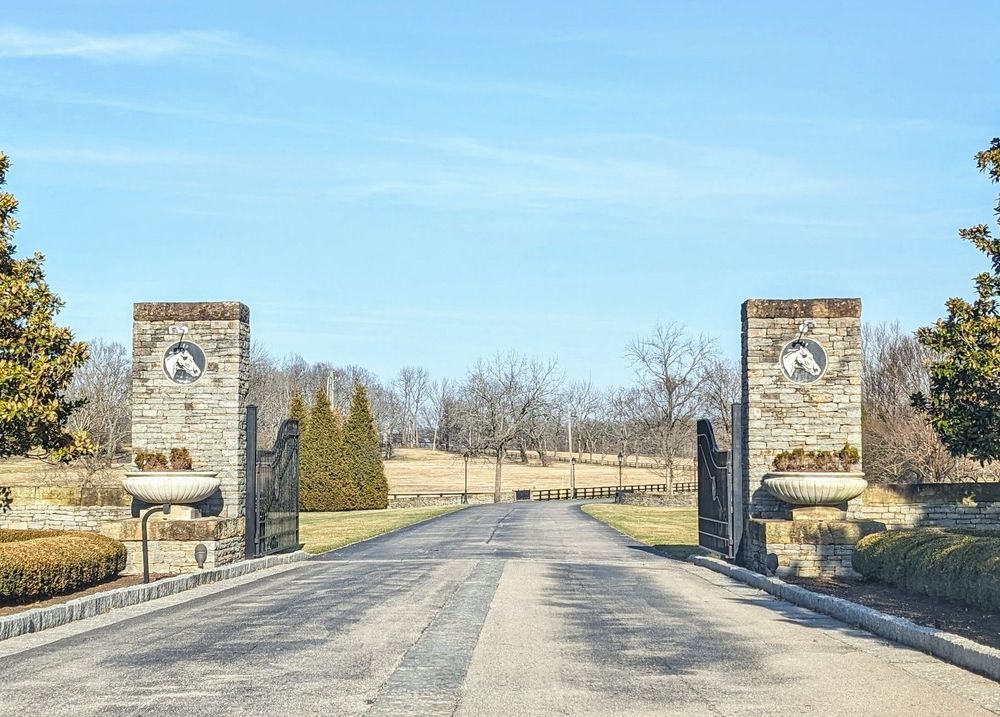 FASIG-TIPTON COMPANY - Updated July 2024 - 17 Photos - 2400 Newtown ...