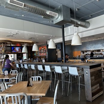 TRICKY FISH - Updated May 2025 - 850 Photos & 561 Reviews - 5917 ...