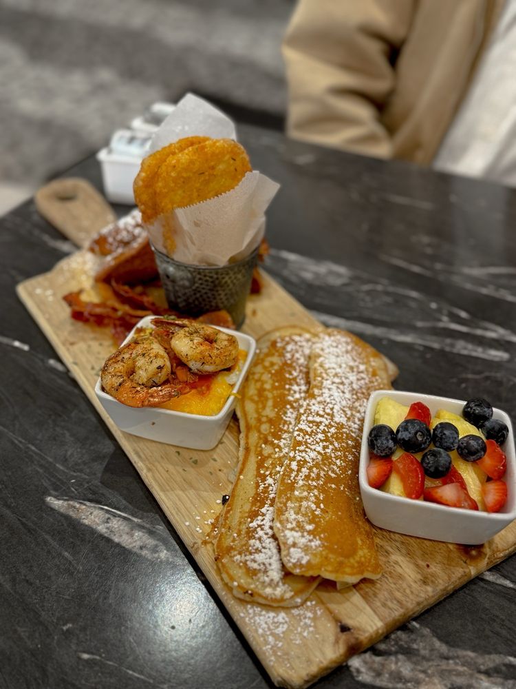 TULUA BISTRO - Updated January 2026 - 550 Photos & 281 Reviews - 798 ...