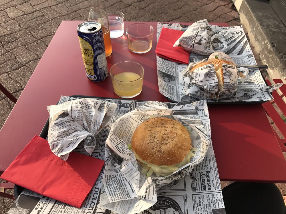 LE BURGER FERMIER DES ENFANTS ROUGES - 49 rue de Calais, Le Touquet ...