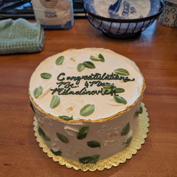 MAD BATTER BAKERY AND CONFECTIONS - Updated December 2025 - 73 Photos & 57 Reviews - 320 W Main ...