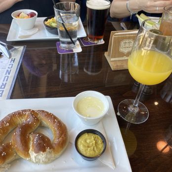 THE GINGER MAN - Updated October 2025 - 170 Photos & 146 Reviews - 5228 ...