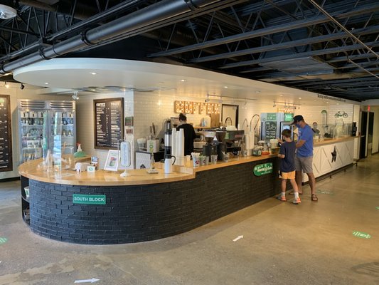 SOUTH BLOCK - Updated September 2024 - 179 Photos & 166 Reviews - 106 N ...