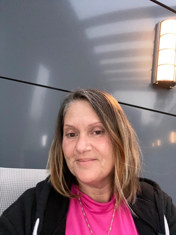 FAMOUS HAIR - Updated December 2025 - 617 N 13Th St, Decatur, Indiana ...