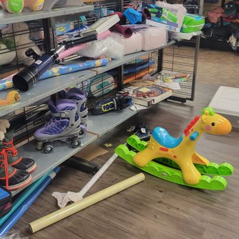 GOODWILL STORE & DONATION CENTER - Updated January 2026 - 32 Photos ...