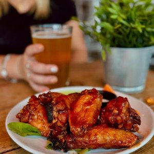 THE COMMON MAN WINDHAM - Updated February 2025 - 77 Photos & 303 ...