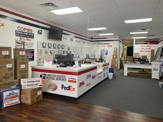 SAFE SHIP - Updated June 2026 - 10 Photos - 3762 Roscommon Dr, Ormond ...