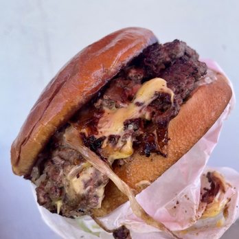 TUCKER’S ONION BURGERS - Updated December 2024 - 438 Photos & 400 ...