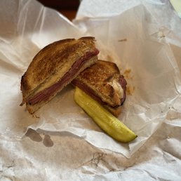 RIVER STREET DELI - Updated December 2025 - 151 Photos & 237 Reviews ...