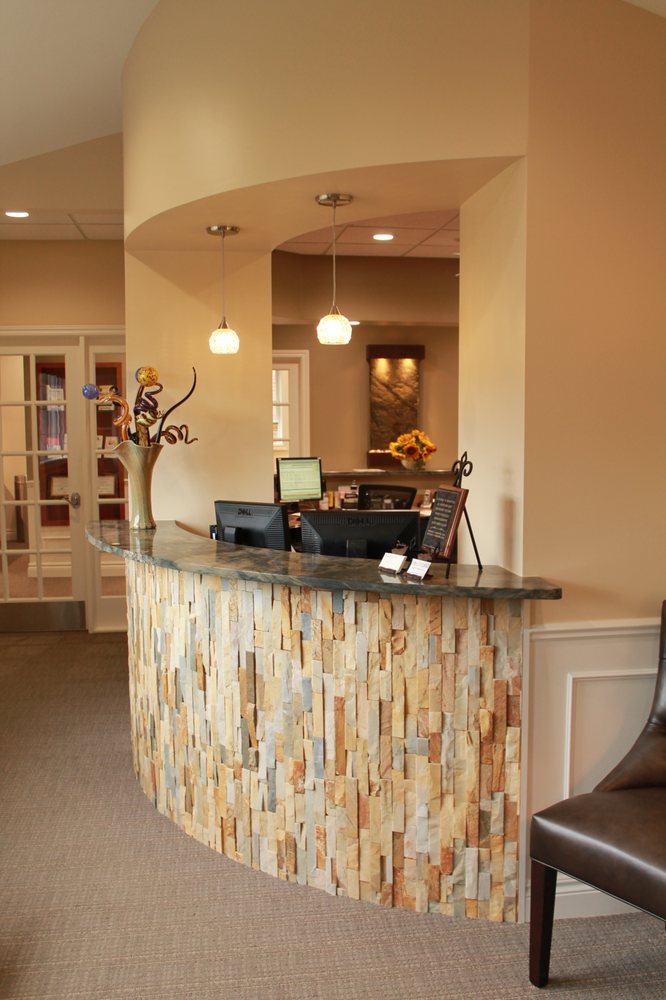 DOUGLAS THOMPSON, DDS - Updated September 2025 - 3684 W Maple Rd ...