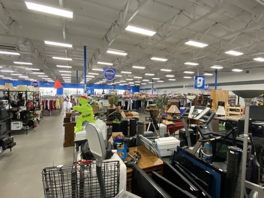 GOODWILL OF CENTRAL & NORTHERN ARIZONA - Updated December 2025 - 10 ...