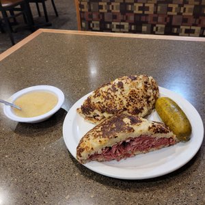 CHICAGO DELI - 92 Photos & 136 Reviews - 34390 Aurora Rd, Solon, Ohio ...
