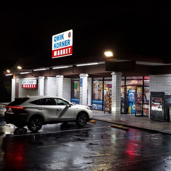 QUIK KORNER - Updated October 2025 - 21 Reviews - 481 S Glassell ...