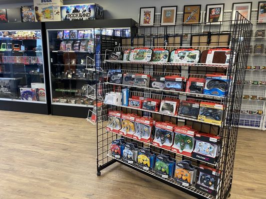 VIDEO GAME CONNECTIONS - Updated August 2025 - 27 Photos - 2209 Rt 9 ...