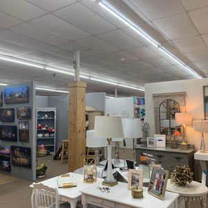 HUNTER’S HOLLOW - Updated January 2025 - 15 Photos - 658 Hwy 6 W ...