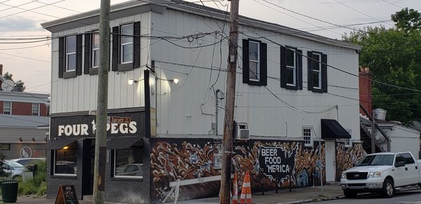 FOUR PEGS - 454 Photos & 369 Reviews - Lounges - 1053 Goss Ave ...