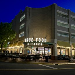 TRUE FOOD KITCHEN - Updated October 2025 - 428 Photos & 299 Reviews ...