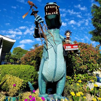 PATRICK AMIOT SCULPTURE ART- FLORENCE AVENUE - Updated August 2025 ...