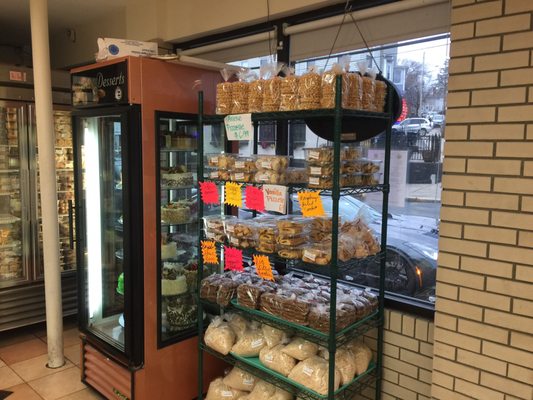 ELM ST BAKERY - 82 Photos & 78 Reviews - Bakeries - 173 Elm St, Everett ...