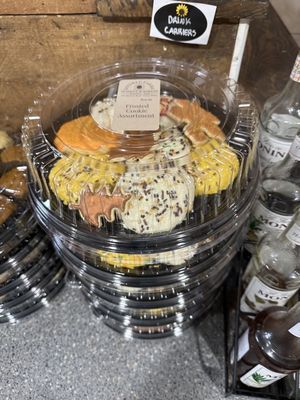 KINDRED FARMS MARKET & BAKERY - Updated July 2024 - 65 Photos & 61 ...