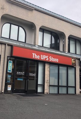 THE UPS STORE - Updated December 2024 - 27 Photos & 76 Reviews - 16625 ...