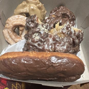 DICK’S DONUTS - Updated June 2024 - 38 Photos & 134 Reviews - 3417 High ...