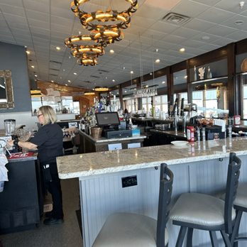 THE CAPTAIN’S TABLE - TEMP. CLOSED - Updated July 2025 - 242 Photos & 285 Reviews - 1200 W Retta ...