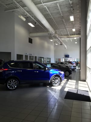 TED RUSSELL FORD - PARKSIDE - Updated April 2025 - 35 Photos & 53 ...