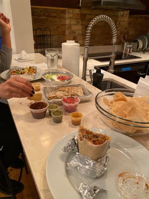 CHILACATES MEXICAN STREET FOOD - 57 Photos & 92 Reviews - 275 Shawmut ...