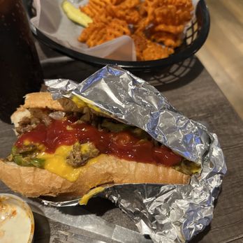 BLUE & GRAY BAR & GRILL - Updated June 2024 - 355 Photos & 655 Reviews ...