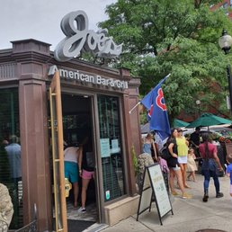 JOE’S ON NEWBURY - Updated December 2024 - 926 Photos & 1403 Reviews ...