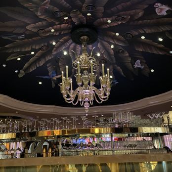 OVERLOOK LOUNGE, APERITIFS & SPIRITS - Updated July 2025 - 849 Photos ...