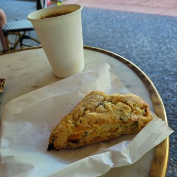 UPPER CRUST BAKING - Updated August 2024 - 214 Photos & 149 Reviews ...