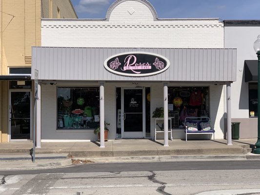 ROSES ON THE VINE - Updated September 2024 - 10 Photos - 405 S Main St ...