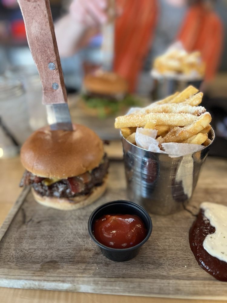 FLORIDA BOY BURGER - Updated January 2026 - 226 Photos & 116 Reviews ...