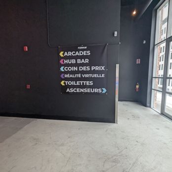 FUNHUB - Updated December 2025 - 89 Photos - 2-733 Rue Cathcart ...