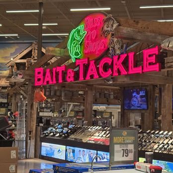 BASS PRO SHOPS - Updated July 2025 - 476 Photos & 217 Reviews - 71 ...