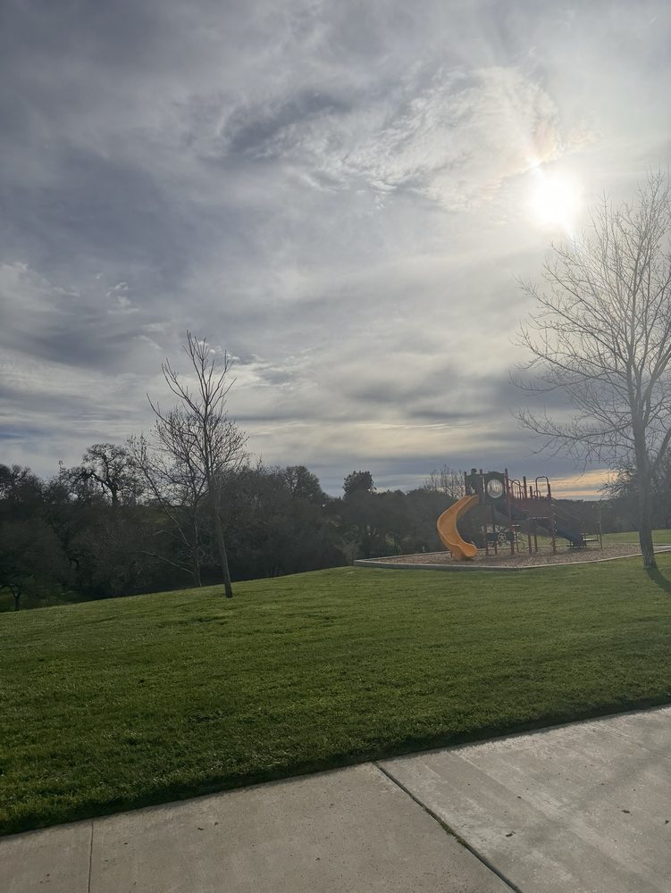 CENTENNIAL PARK & POOL - Updated March 2026 - 10 Photos - 600 Nickerson ...
