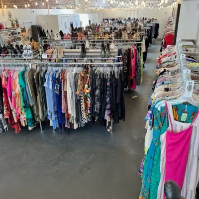 CASSANDRA’S CLOSET - Updated December 2025 - 10 Photos & 15 Reviews - 2723 Colby Ave, Everett ...