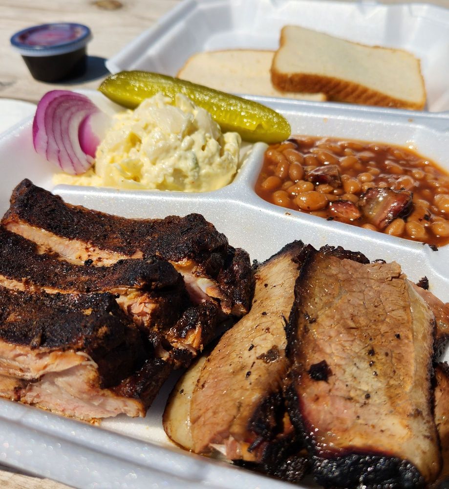 HEAD HUNTER BBQ - Updated June 2025 - 1535 S Sheridan Rd, Tulsa ...