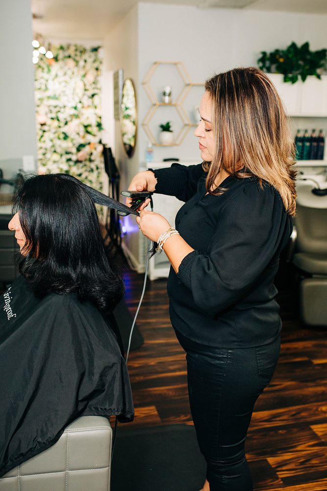 THE MANE STUDIO - Updated June 2025 - 250 Photos & 30 Reviews - 73950 ...