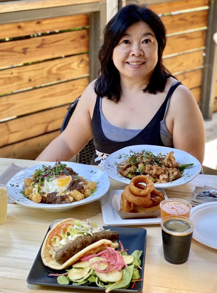 BELCHING BEAVER BREWERY TAVERN & GRILL - Updated May 2024 - 1617 Photos ...